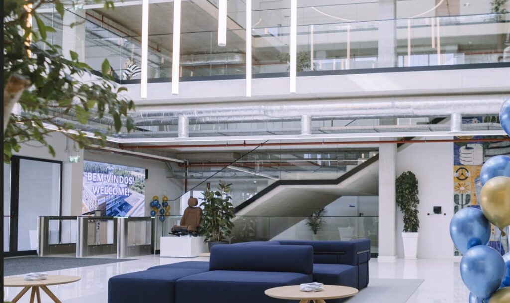 Forvia inaugura novo edíficio sustentável em Portugal